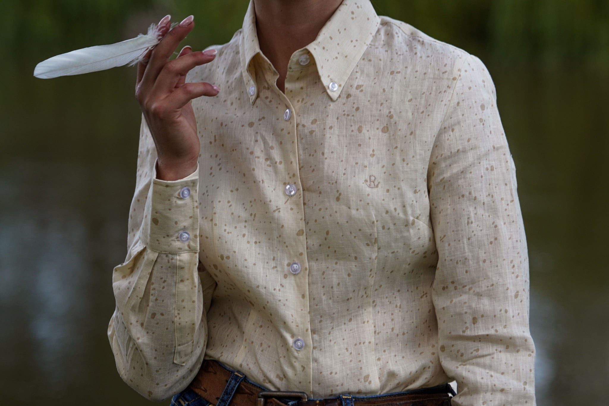 Linen Beige Splash Gal ~ Slim Fit
